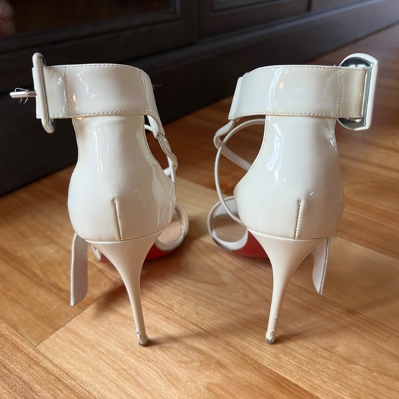 Christian Louboutin | Shoes | White Christian Louboutin Heels | Poshmark